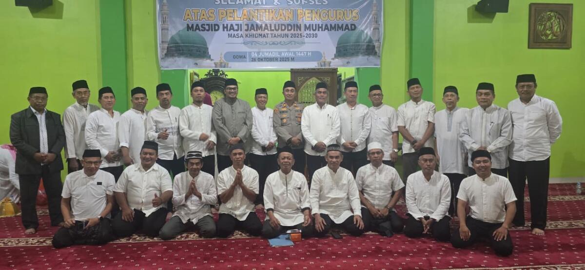 Prof. Dr. H. Misbahuddin Nakhoda Baru Pengurus Masjid Haji Jamaluddin ...