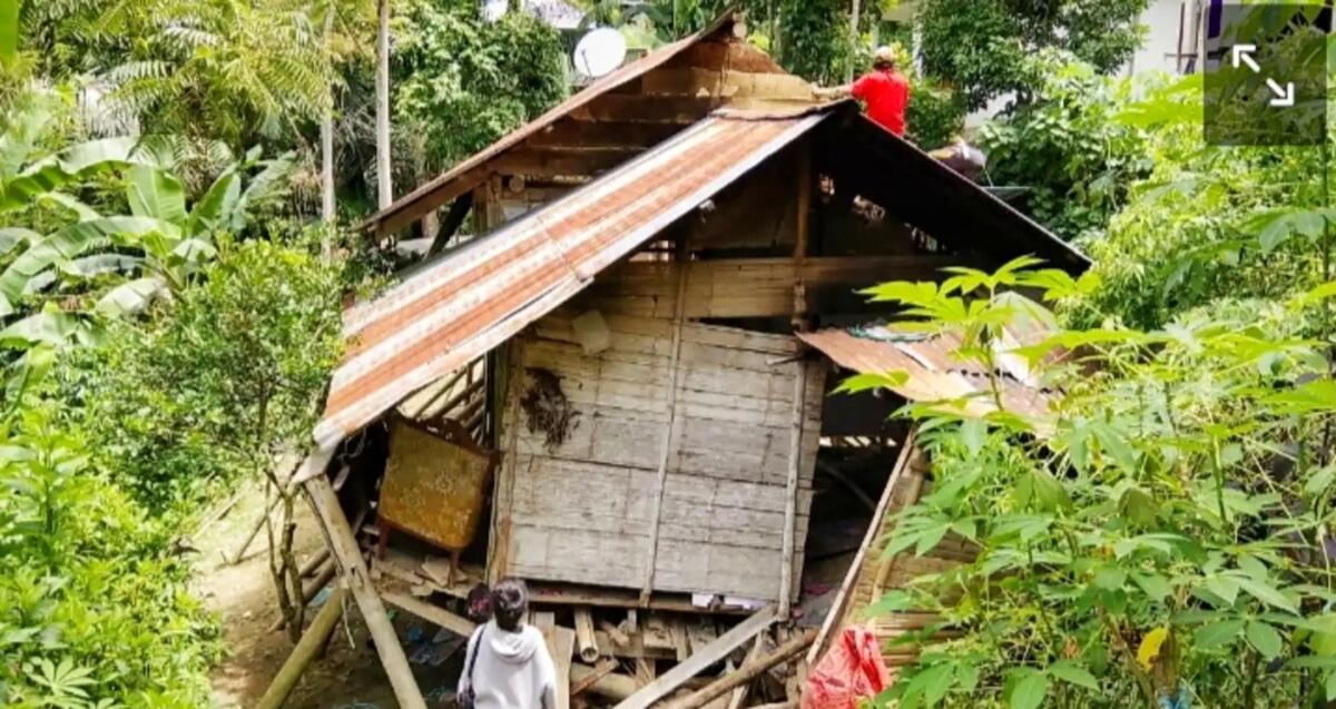 Satu Rumah Rusak Parah Terseret Longsor di Marinding Tana Toraja ...