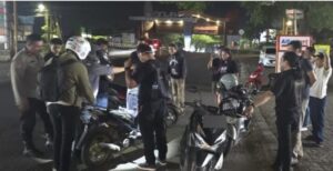 Ratusan Polisi Buru Kelompok Geng Motor - Berita Kota Makassar